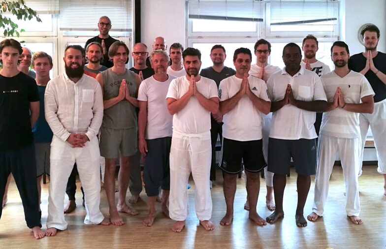 Dharmananda: The senior teacher of Somananda Tantra School